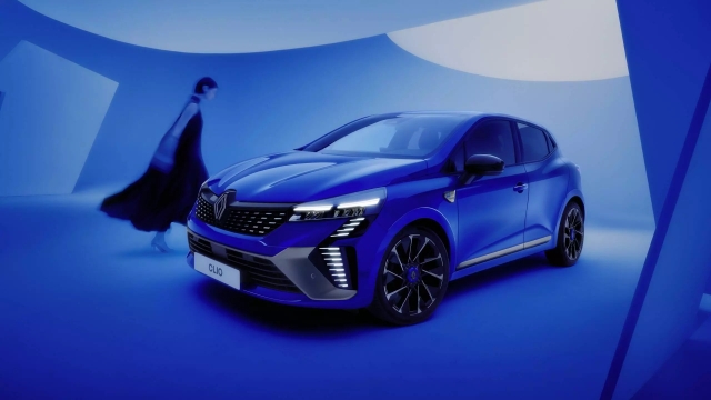 Renault Japon | RENAULT E-TECH FULL HYBRIDの特長